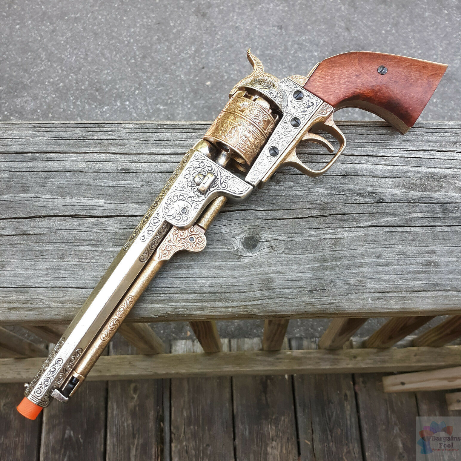 DENIX- Civil War 1851 Navy Revolver - DX1040L | Buy in Canada | Gotenda