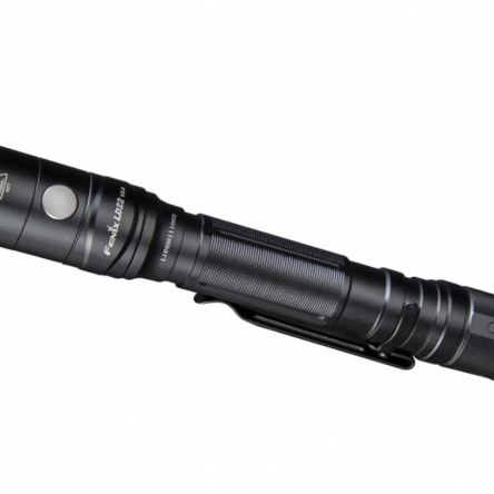 Fenix LD22 V2.0 800 Lumens Compact EDC Flashlight | Buy in Canada | Gotenda